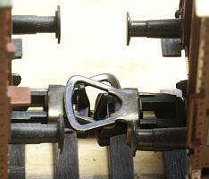 Connecting cars | Model Train Forum